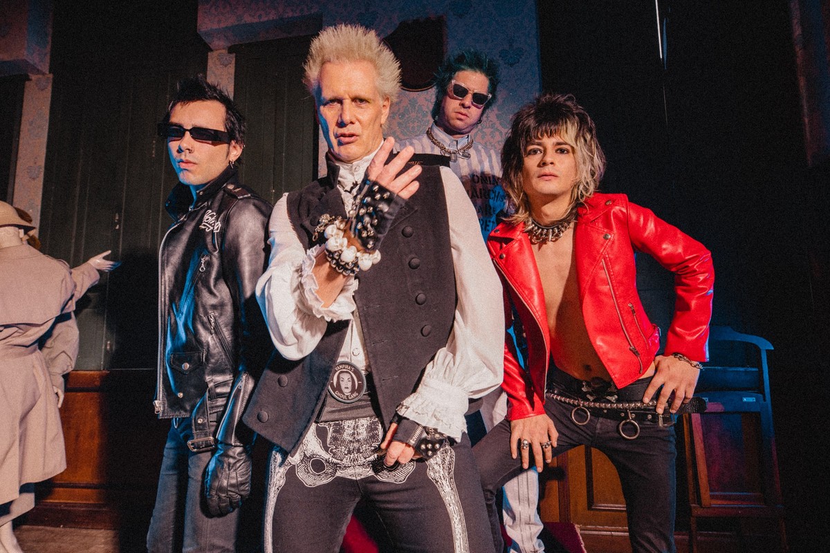 Supla lança disco e faz desabafo: ‘Me vejo como um sobrevivente’