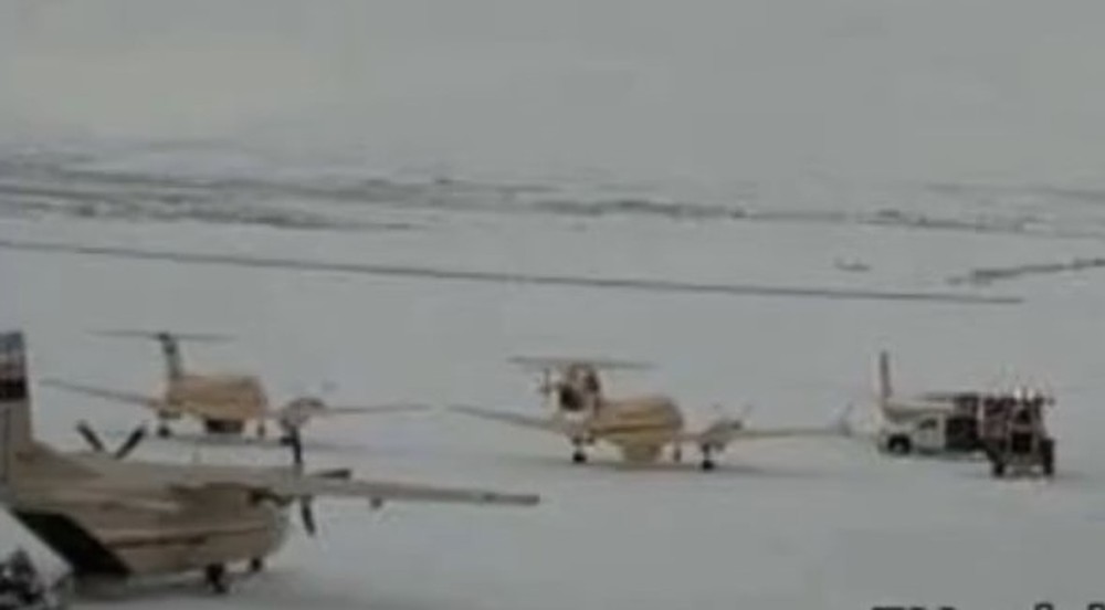 Avião com 10 pessoas desaparece no Alasca