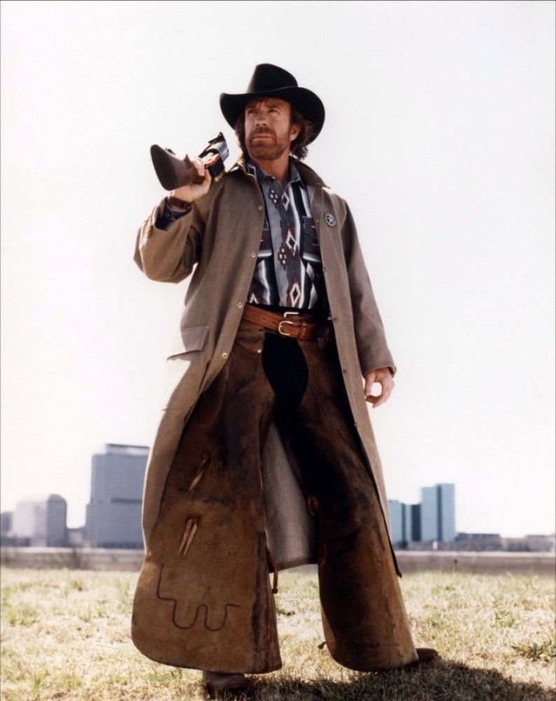 Fruto de traição, filha mais velha de Chuck Norris só foi reconhecida ...