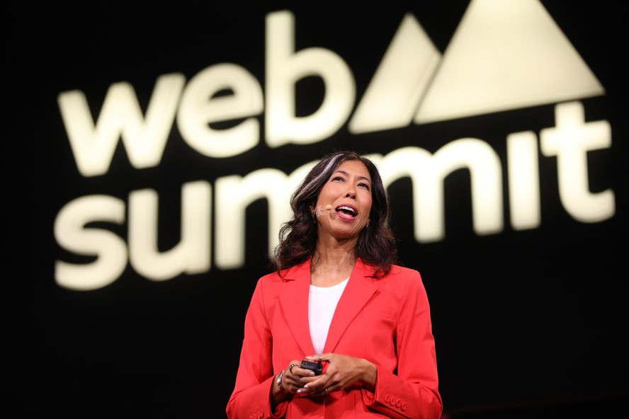 Modelos abertos de IA são essenciais para inovação, diz executiva da Meta