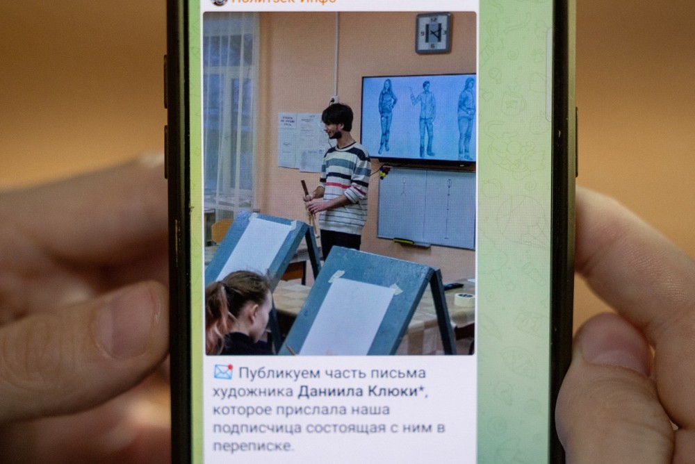 Professor russo é acusado de 'alta traição' e enfrenta décadas de ...