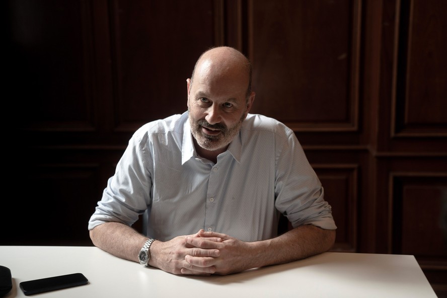 O que pensa o czar das reformas argentinas? 'Aposta é no tudo ou nada ...