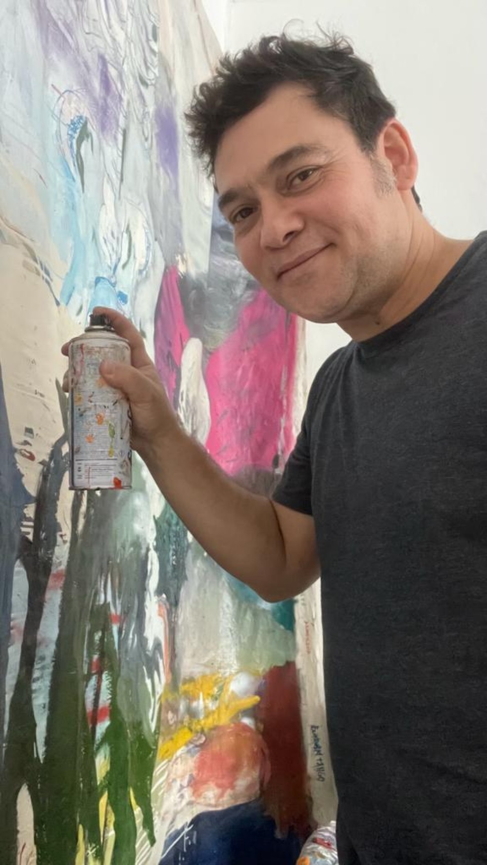 Claudio Gabriel, o Tadeu de 'Terra e paixão', mostra trabalho como ...