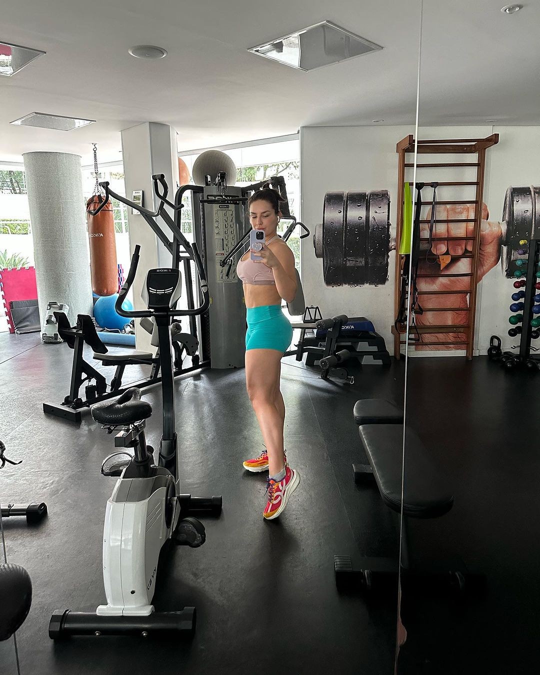 Kéfera muda estilo de vida e transforma corpo com treinos intensos na ...