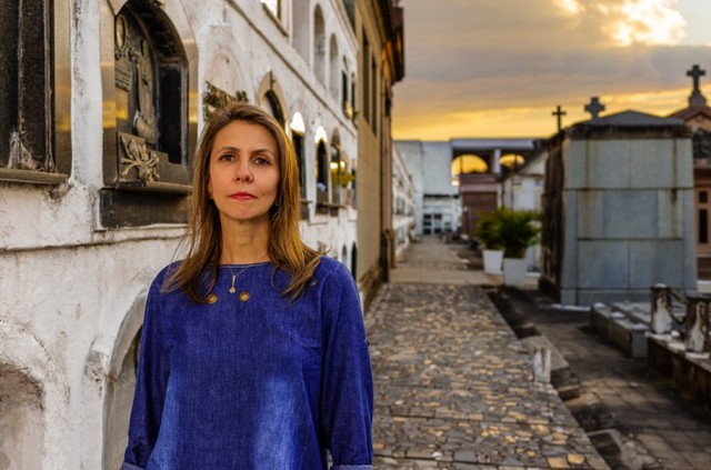 Escritores de Porto Alegre relatam trauma da pior tragédia climática ...