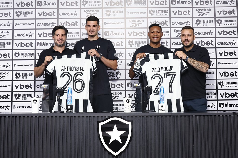 Novos reforços do Botafogo, jovens Anthony e Caio Roque exaltam apoio ...