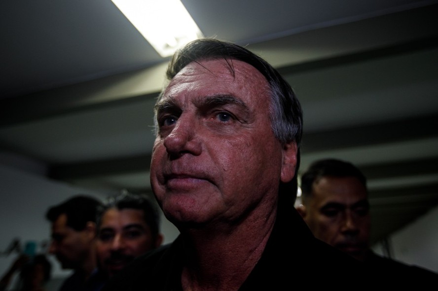Defesa de Bolsonaro diz que vai pedir anulação da delação de Cid e ...