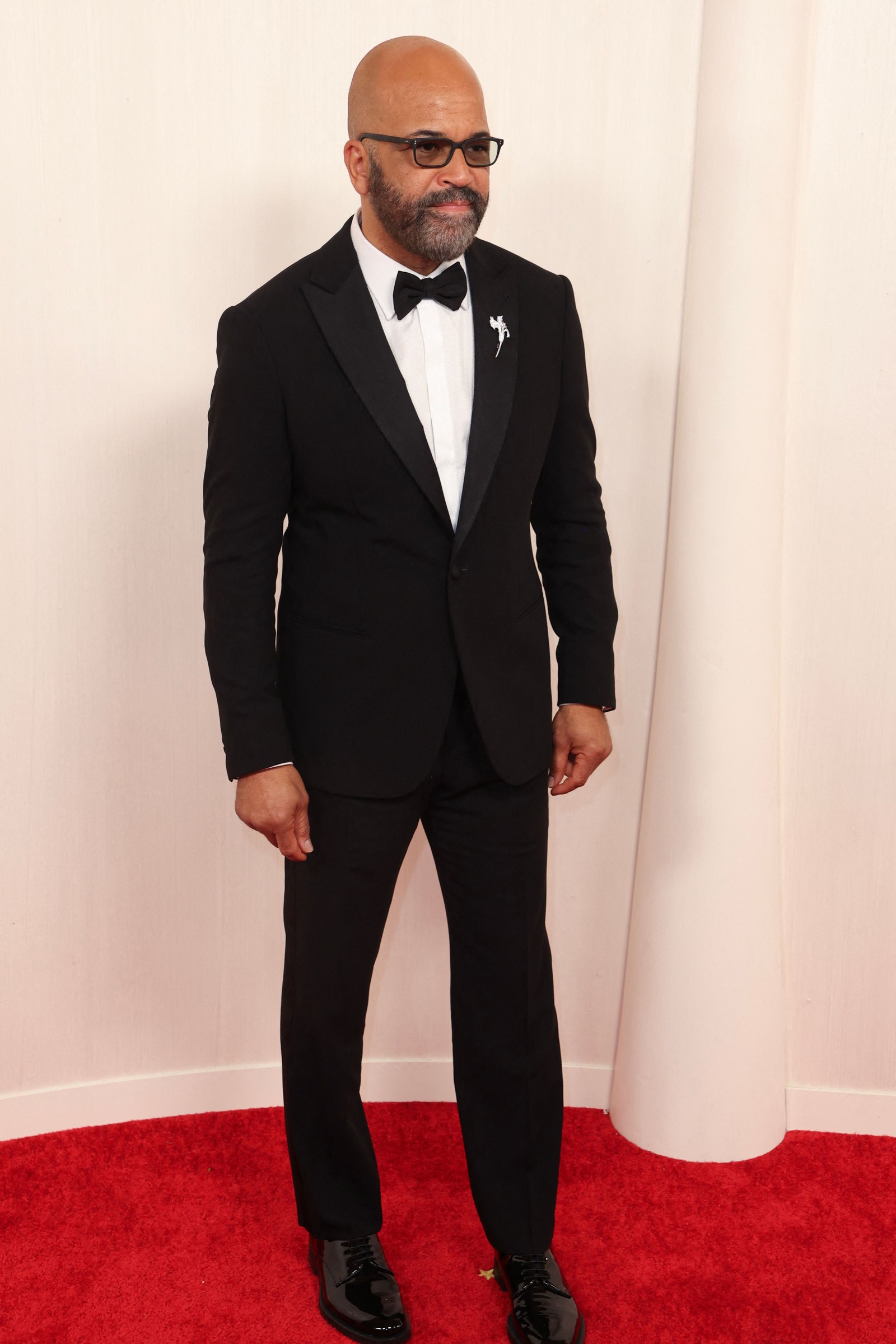 Oscar 2024: homens ousam e mostram poder fashion na premiação; veja looks
