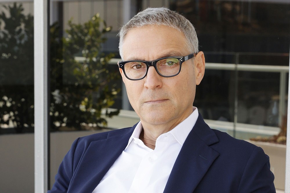 UFC e WWE, os bastidores do negócio que vai criar um 'império de luta ...