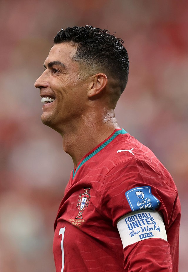 Por que o pescoço de Cristiano Ronaldo chamou tanta atenção durante a ...