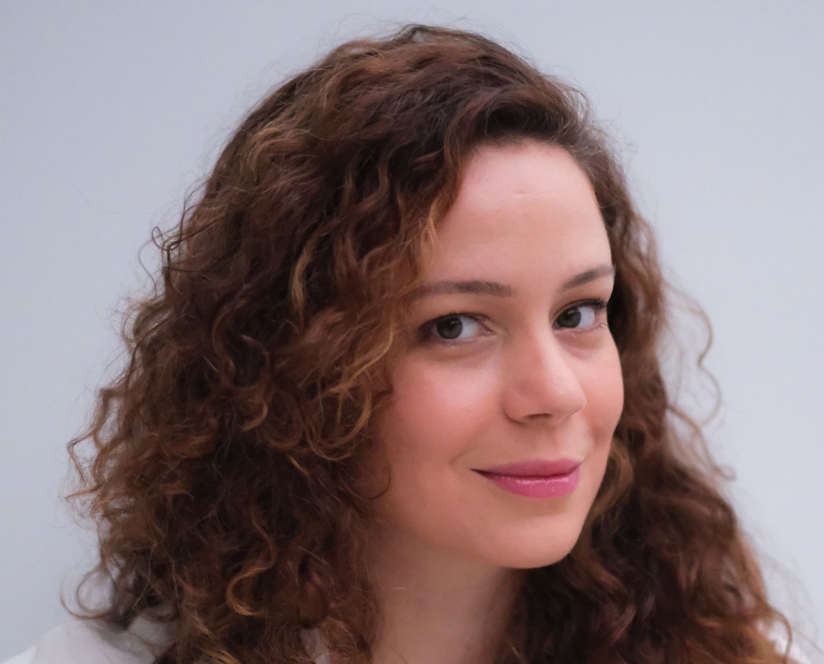 Leandra Leal fala sobre sua estreia no streaming e parceria em escola ...