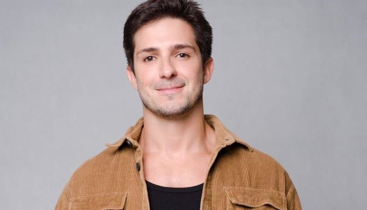 No ar em 'Mania de você', Igor Cosso fala da estreia em novelas das 21h ...