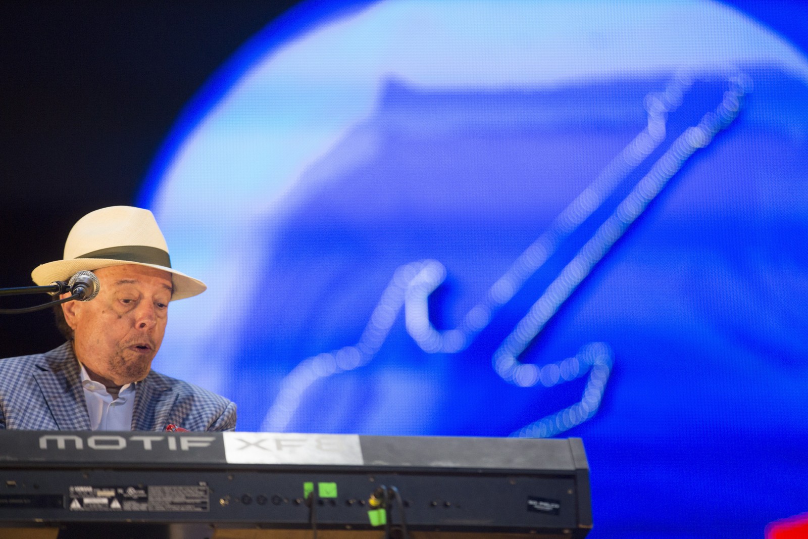 'Mas que nada': conheça a história de um dos maiores sucessos de Sergio ...