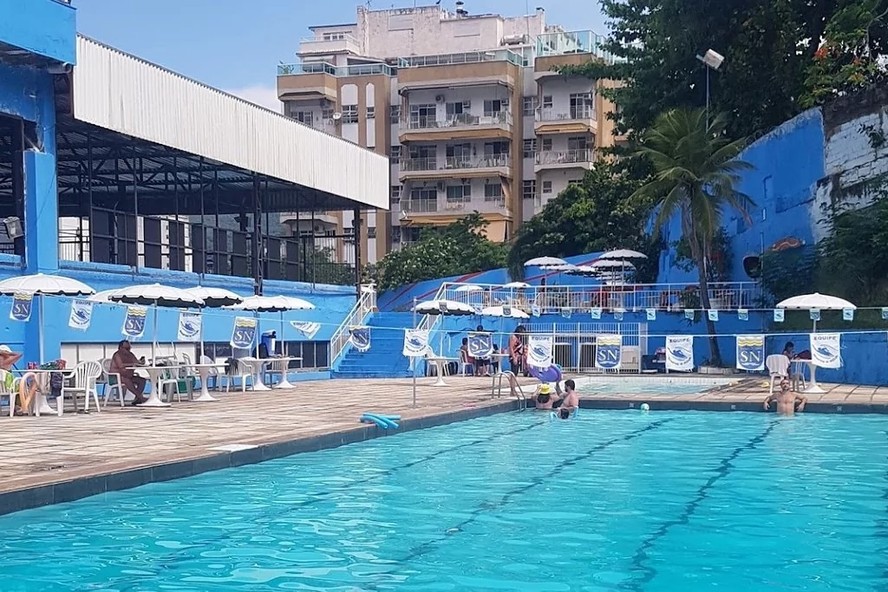 Sede de clube carioca onde Ronaldo Fenômeno jogou futsal, aos 15 anos ...