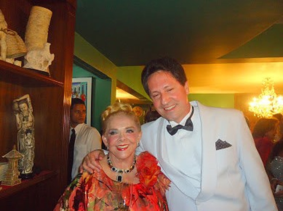 Relembre as festas da socialite Regina Gonçalves no edifício Chopin