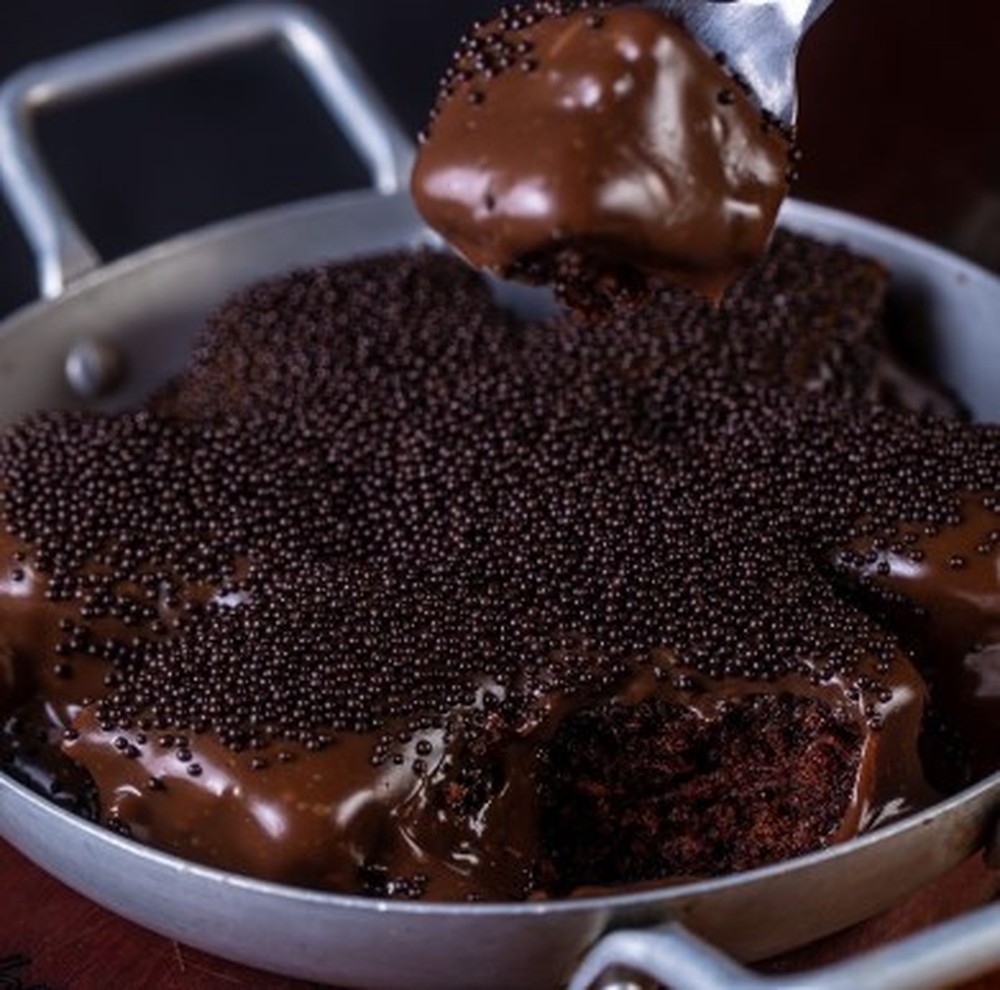 dB House leva comidão para o Village Mall