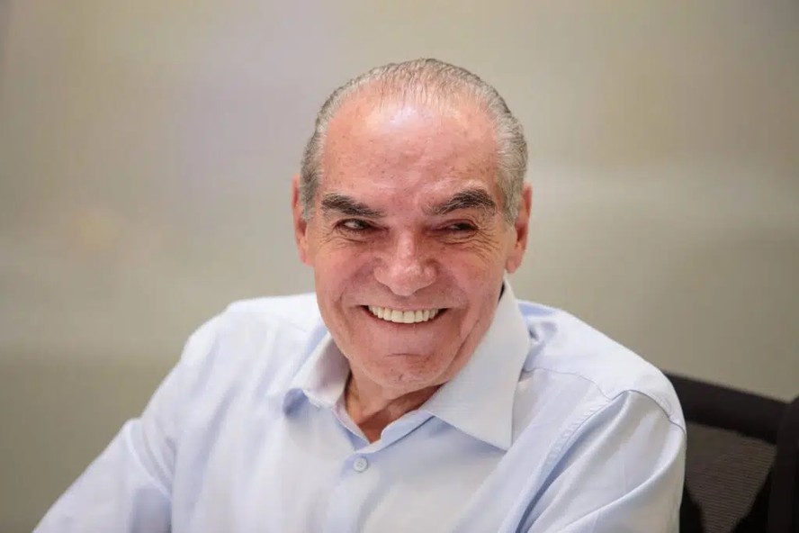 Michael Klein pede AGE para tentar reassumir o comando do Grupo Casas Bahia