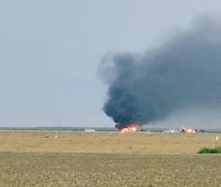 Piloto se ejeta com segurança após queda de caça F-35 na Califórnia ...