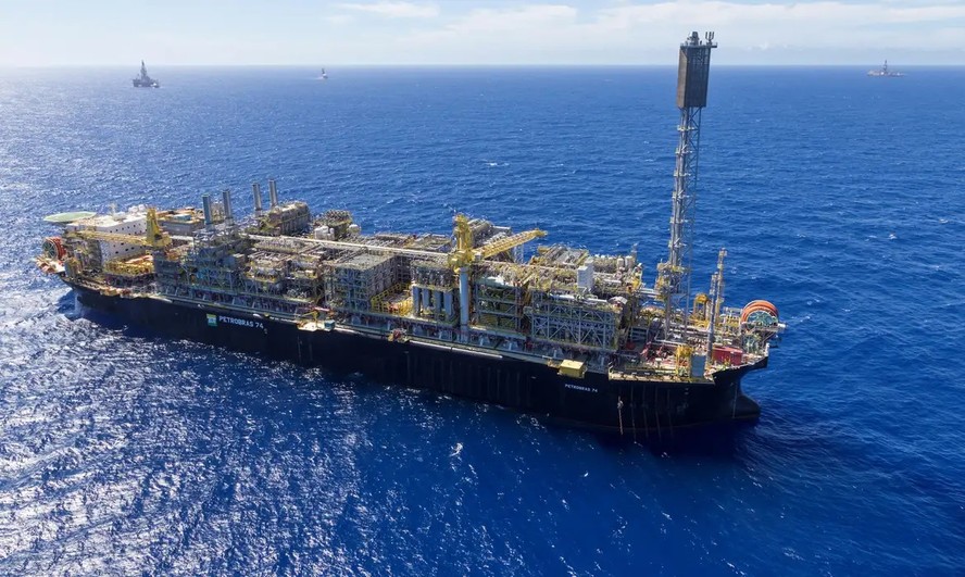Petrobras anuncia pacote de R$ 37 bilhões para São Paulo, com nova ...