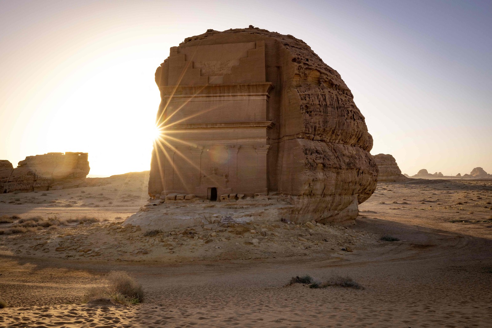 Uma 'Petra' quase sem turistas? Conheça Hegra, na Arábia Saudita