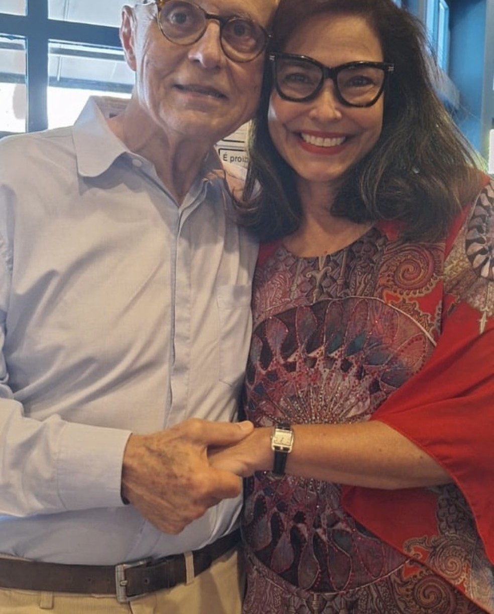 Por onde anda a apresentadora Valéria Monteiro?