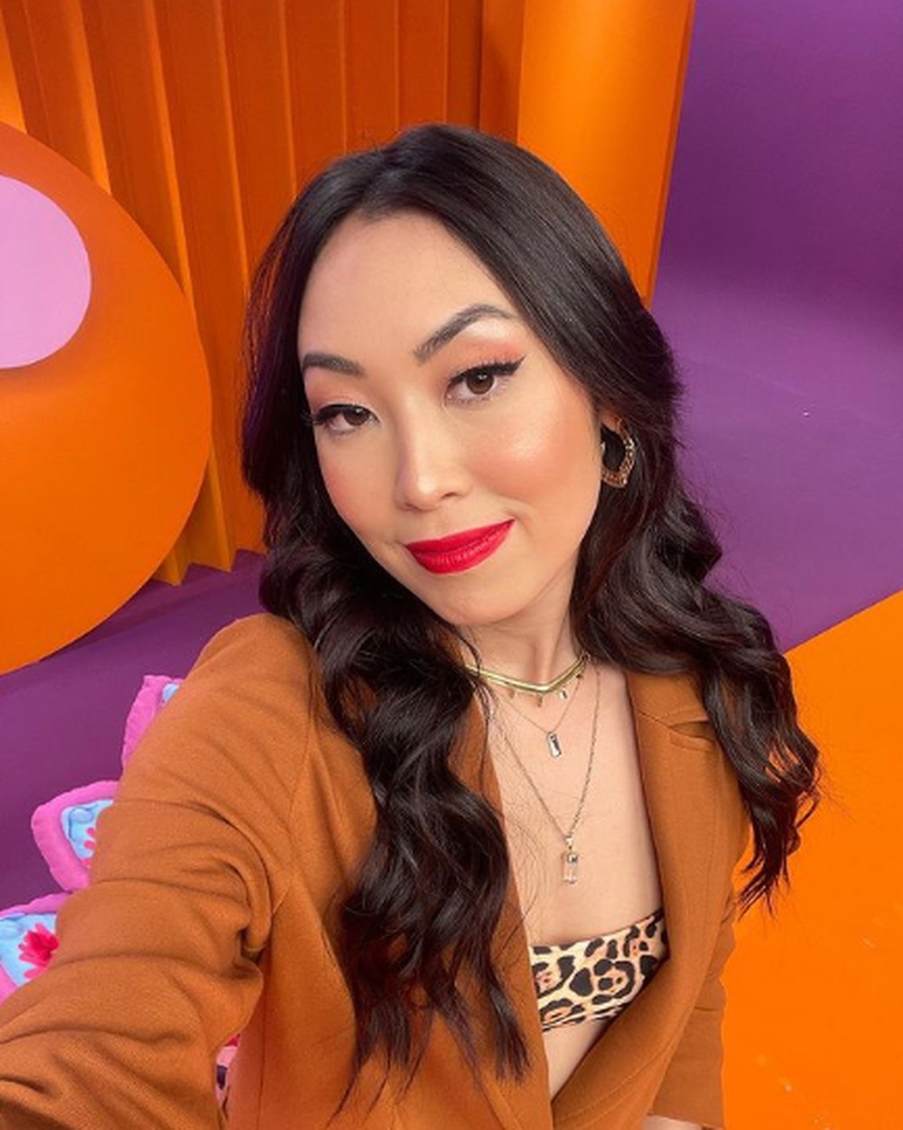 Ana Hikari fala sobre relação não-monogâmica, relembra episódios de ...