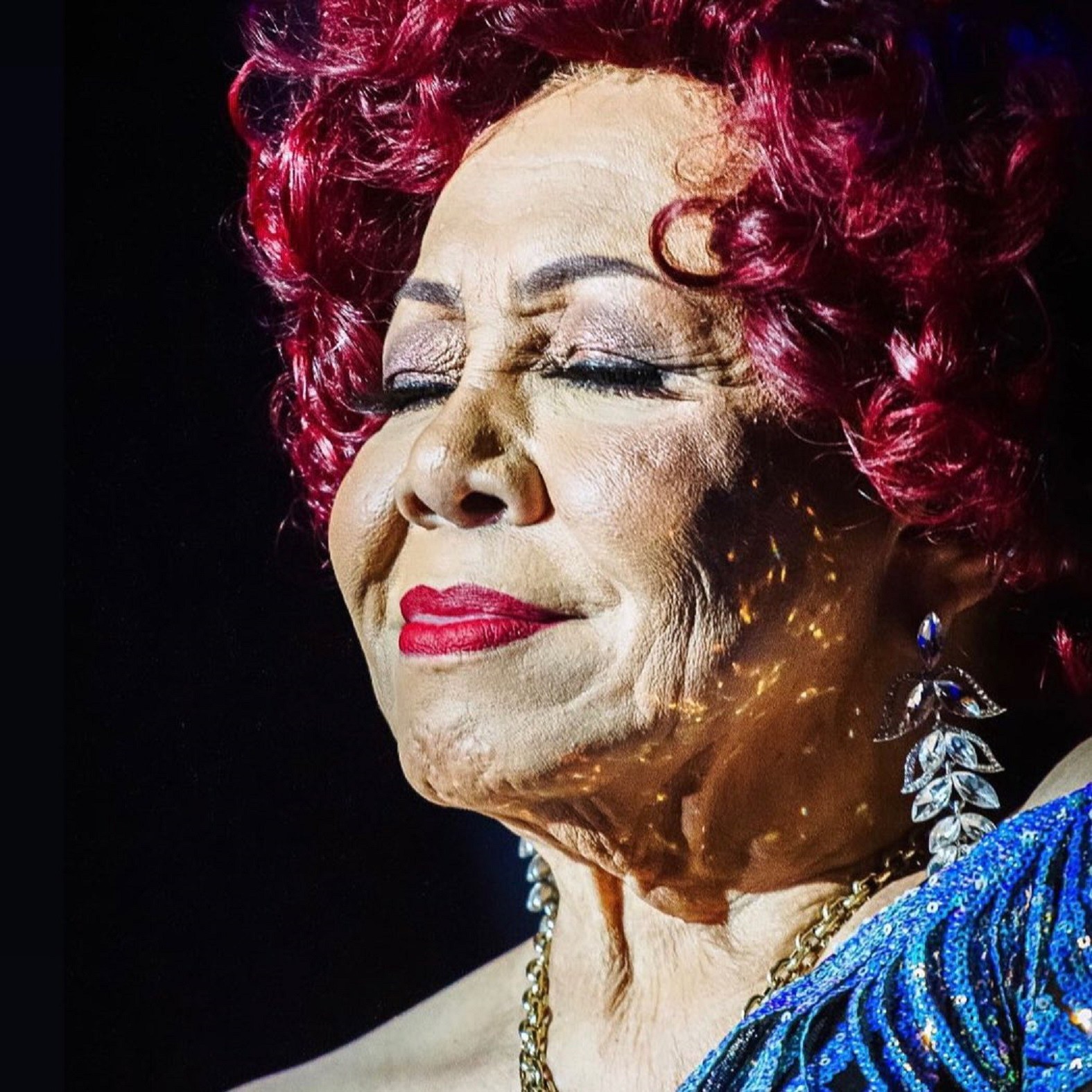 Alcione é homenageada pela Mangueira aos 50 anos de carreira