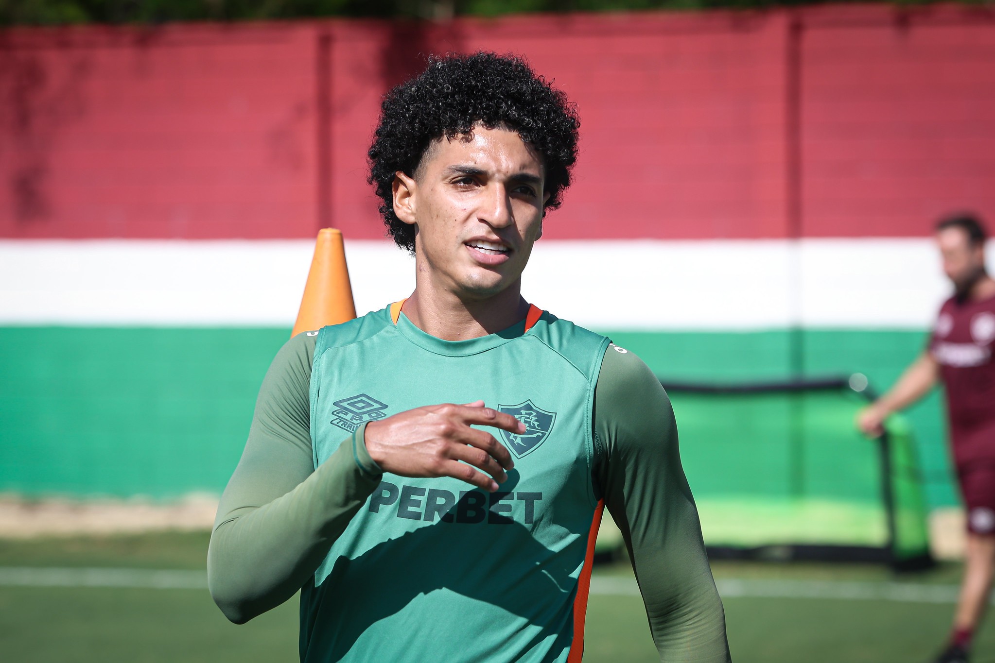 Fluminense: investida no lateral-esquerdo Guilherme Arana, do Atlético ...
