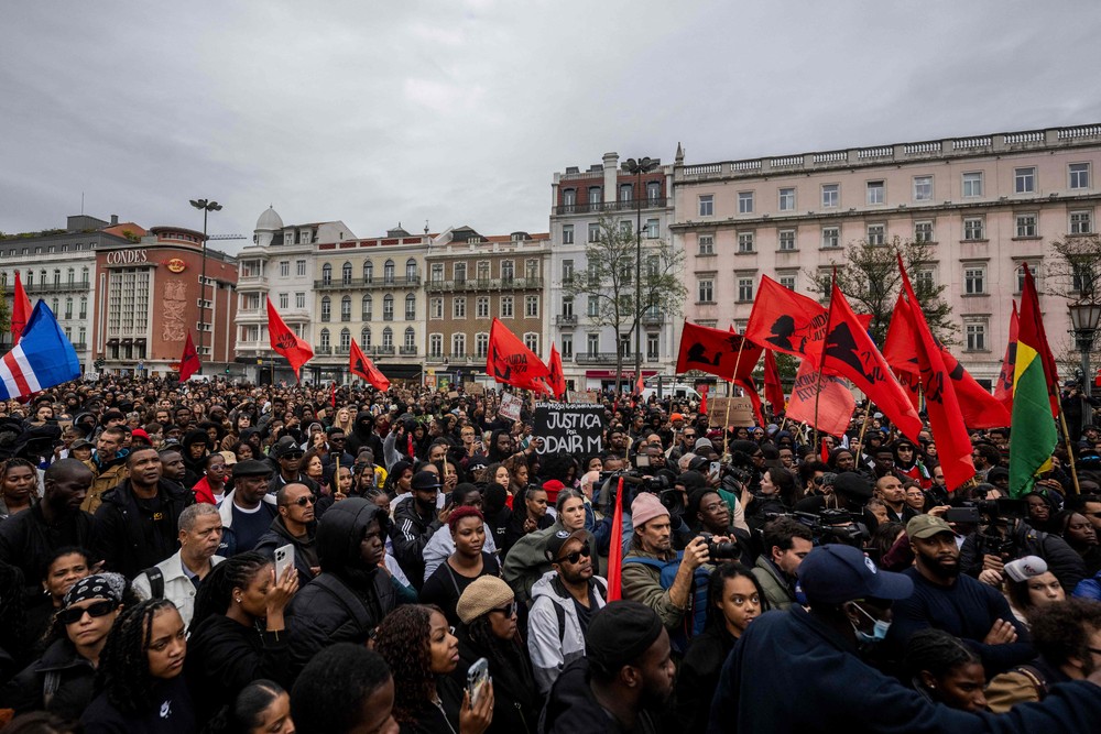 Racismo aumenta em Portugal: sommelier demitida para ʽdar ar mais limpo ...
