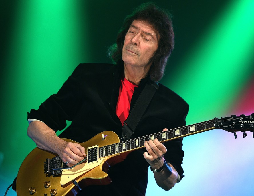 Steve Hackett tocará disco inteiro do Genesis em show gratuito em Niterói