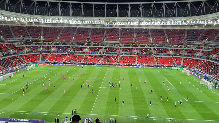 Torcedor do Flamengo que foi a Doha para Intercontinental passa quatro ...