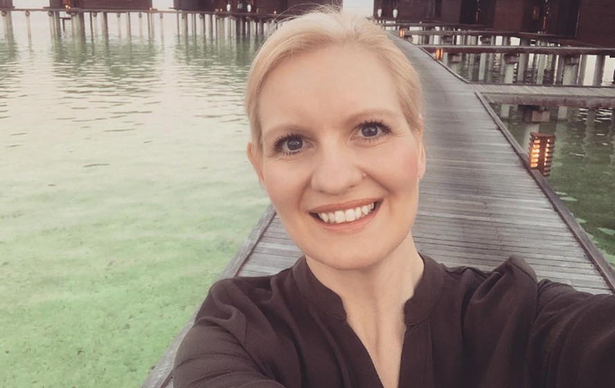 Escritora descobre autismo aos 47 anos após post em rede social: 'Eu me ...