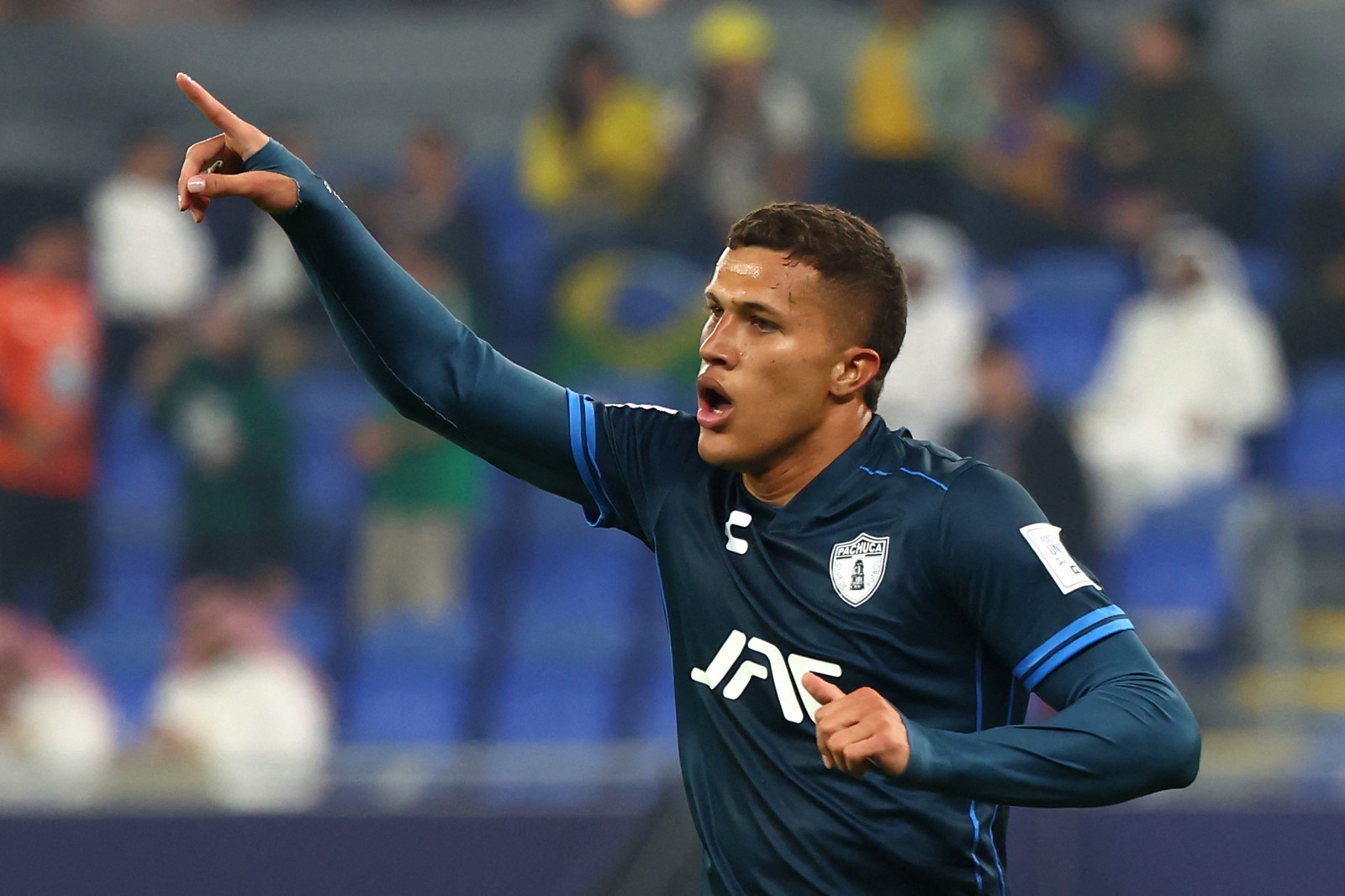 Especulado no Atlético-MG, Junior Santos 'vestiu a camisa' do Botafogo ...