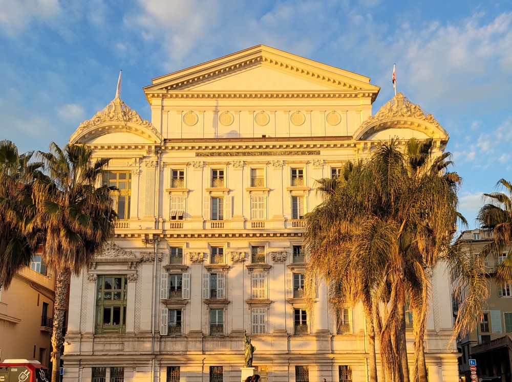 O inverno é azul na Riviera Francesa: um roteiro por Nice, Antibes e Èze