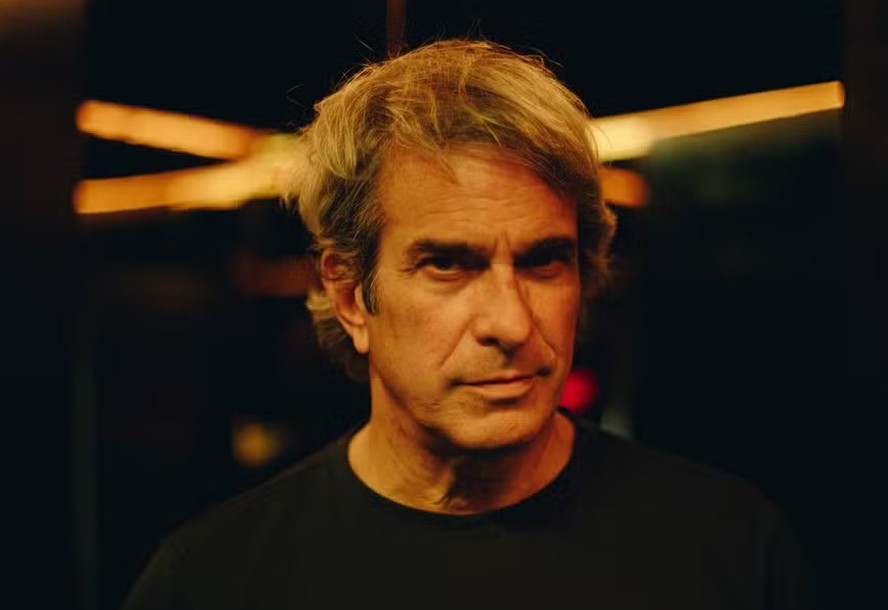 Diretor de 'Bom dia, Verônica' fará nova série na Netflix