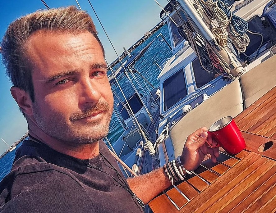 Morando fora, Max Fercondini participará de série da Netflix com Paolla ...