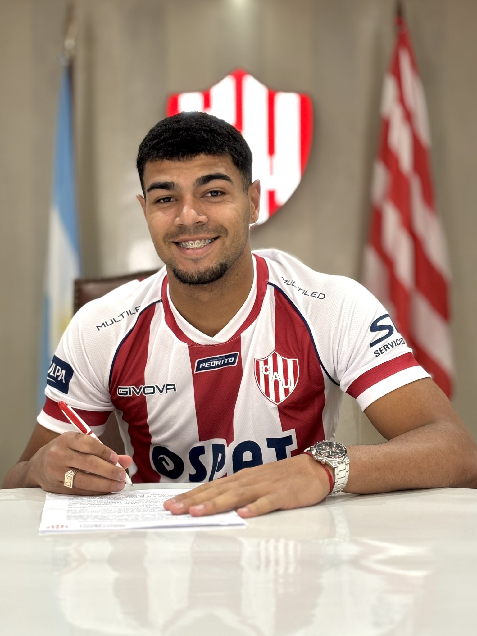 Botafogo faz proposta por zagueiro Maizon Rodríguez, do Union Santa Fé-ARG