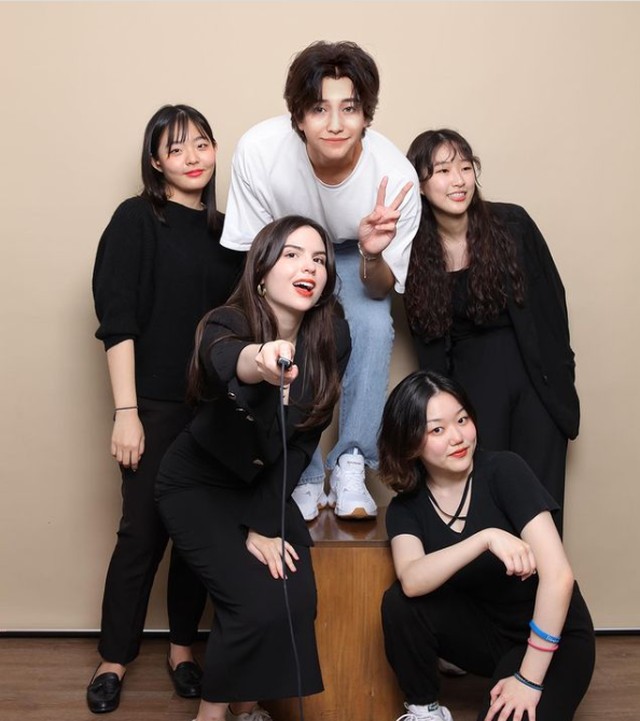 Conheça Theo: o influencer virtual co-criado por brasileira que tem 30 ...