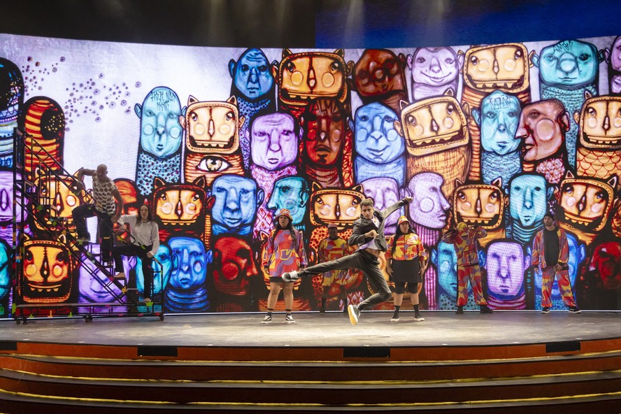 Roxy Dinner Show estende horário de funcionamento