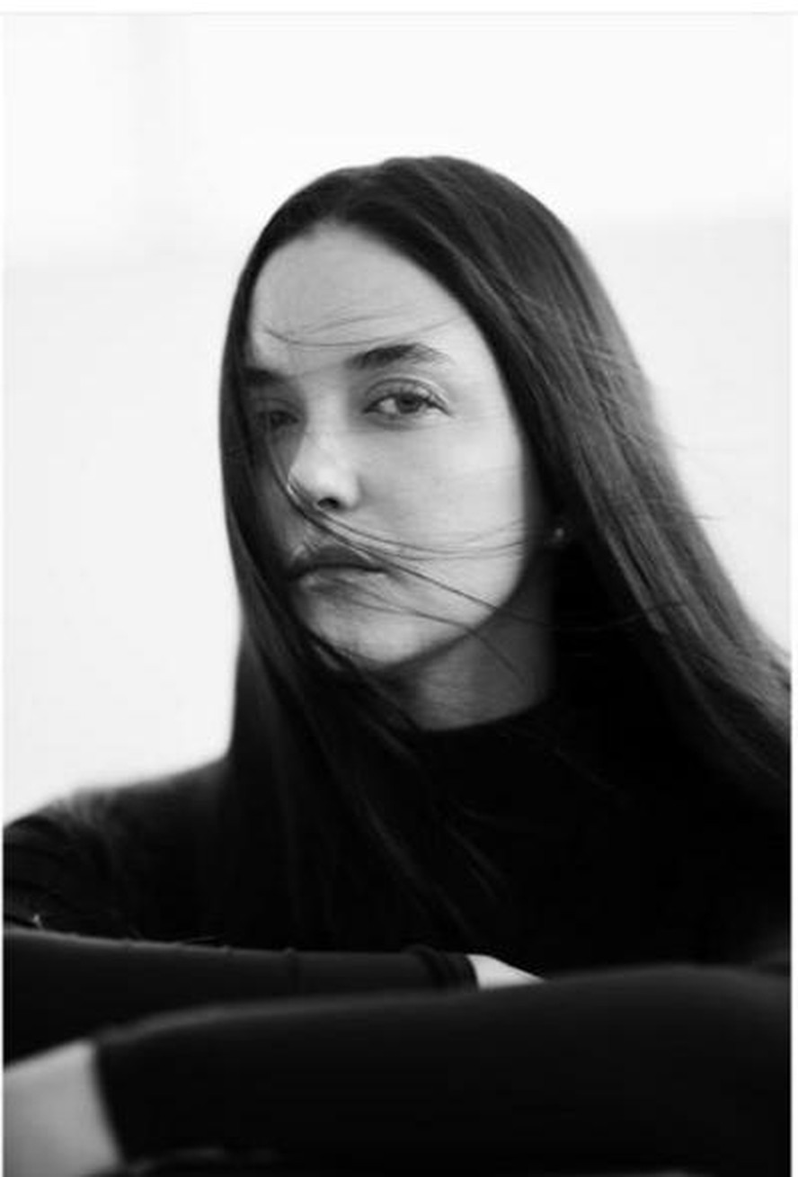 Filha de brasileira, modelo e mãe: quem é Alaia Baldwin Aronow, irmã de ...