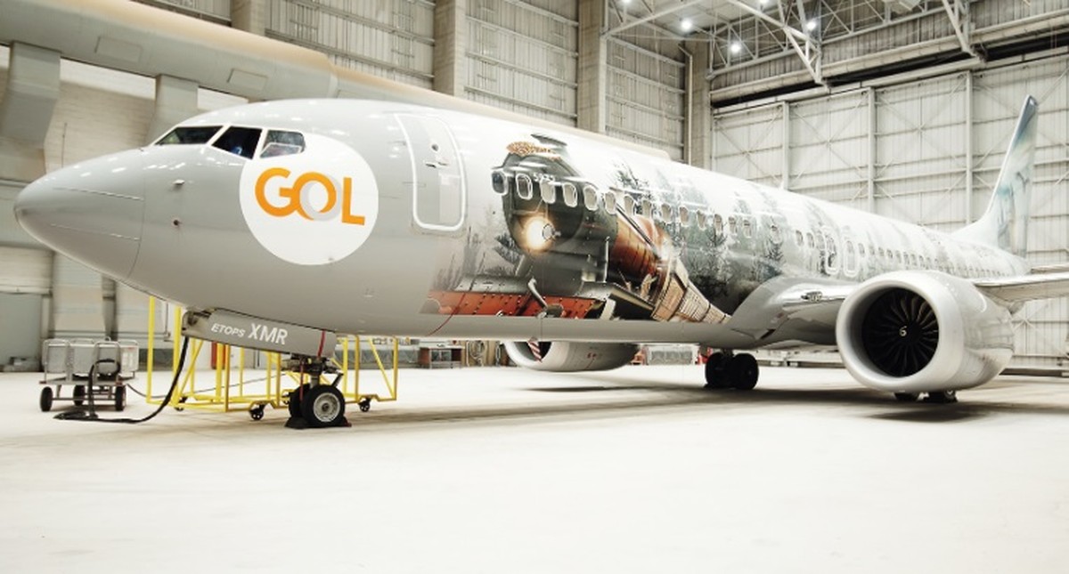 Harry Potter ganha avião temático da GOL em parceria com a Universal ...