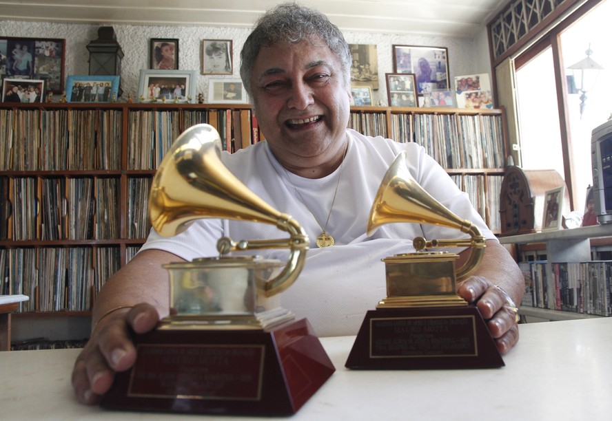 Morre o compositor e produtor Mauro Motta, parceiro de Raul Seixas, aos ...