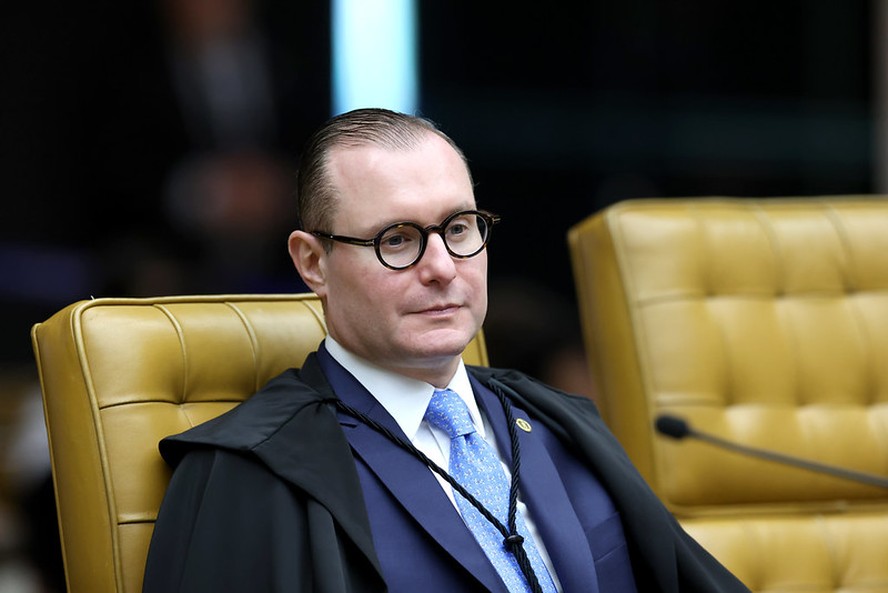Zanin suspende decisão sobre desoneração da folha para permitir acordo ...