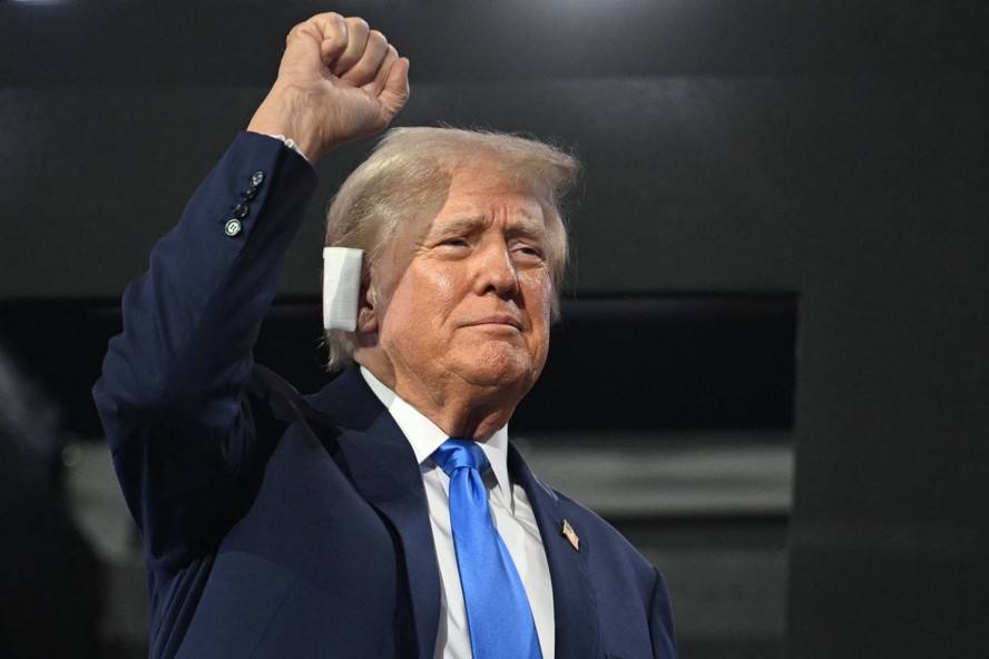 Trump aparece confiante em segunda noite da Convenção Republicana