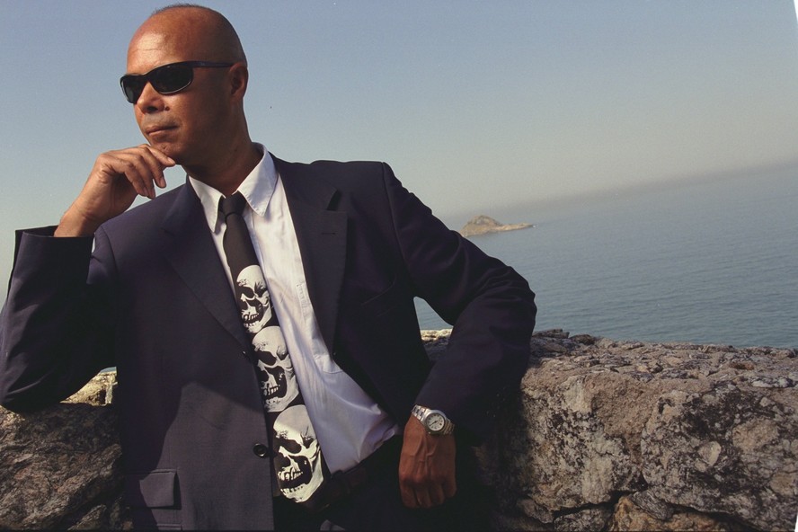 O legado do editor de moda britânico Michael Roberts, que morreu aos 75 ...