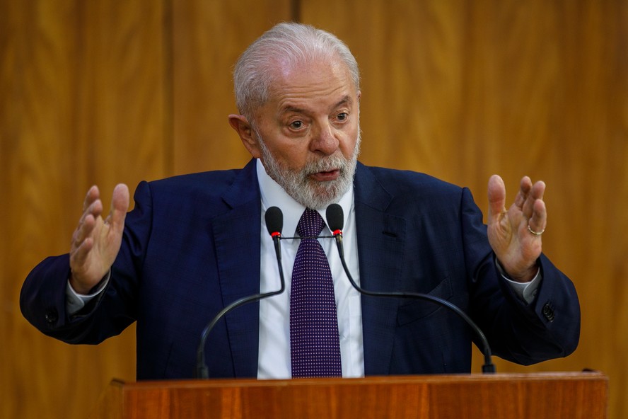 Queda na popularidade levanta pontos de alerta para Lula