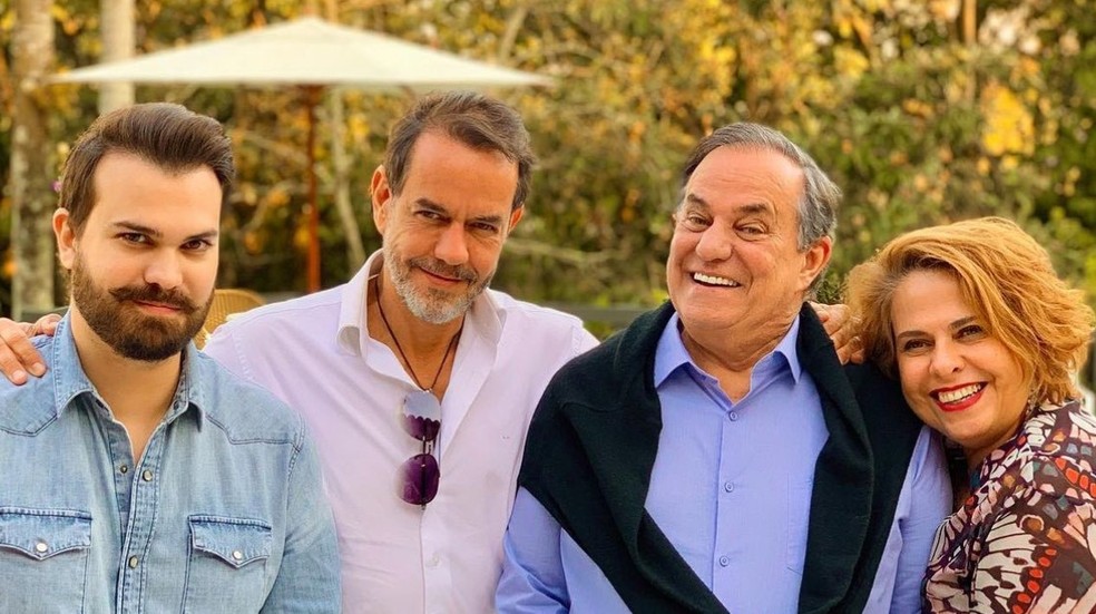 Ronnie Von diz que não pensa em aposentadoria, assume ser um ...