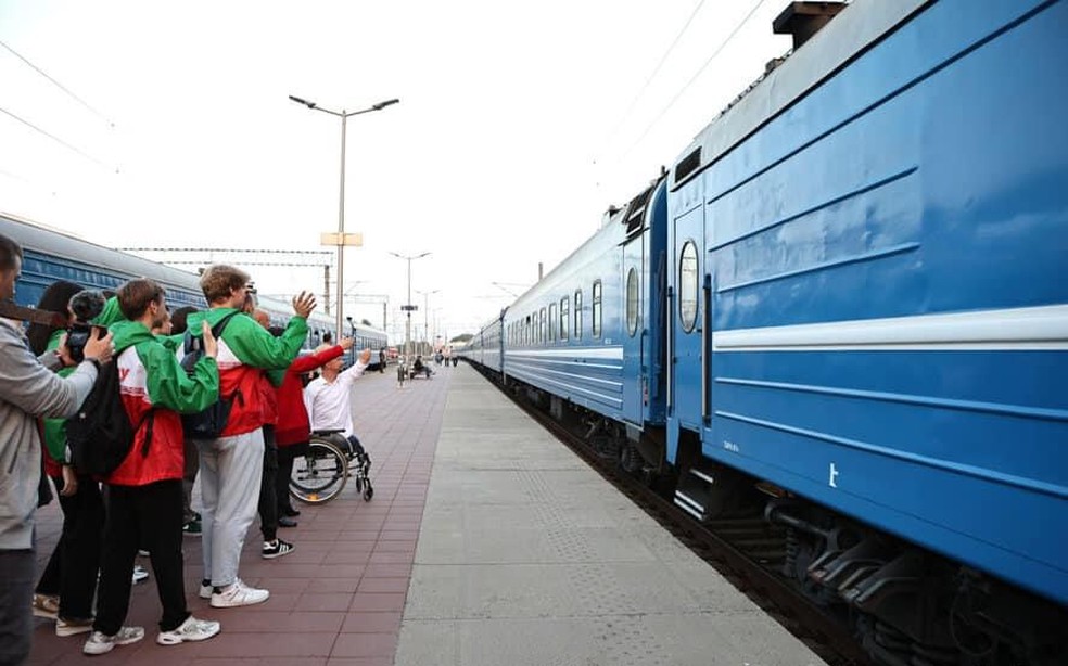 Fundação de atleta paraolímpico atua na deportação de crianças ...