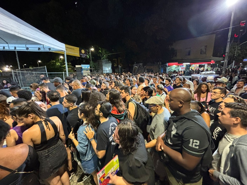 Gargalo na saída de show de Lady Gaga deixa lições para a organização ...