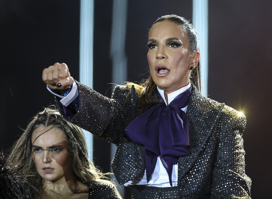 'É sim um posicionamento político', diz Ivete sobre discurso antiarmas ...